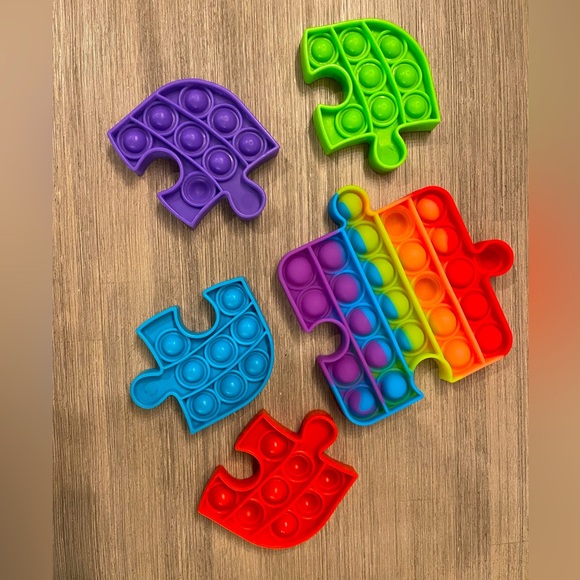 Toys | Bundle Of 4 Pop Fidget Puzzle Piece Popper Toys Sensory Play ...